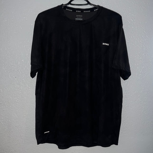 Skora | Shirts | Skora Active Tshirt | Poshmark